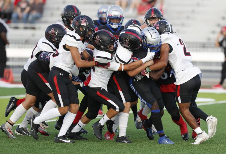FOOTBALL | Levelland at Estacado photo gallery | Estacado ...