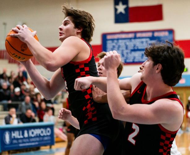 BOYS BASKETBALL | LCP at Monterey photo gallery | Boys Basketball ...