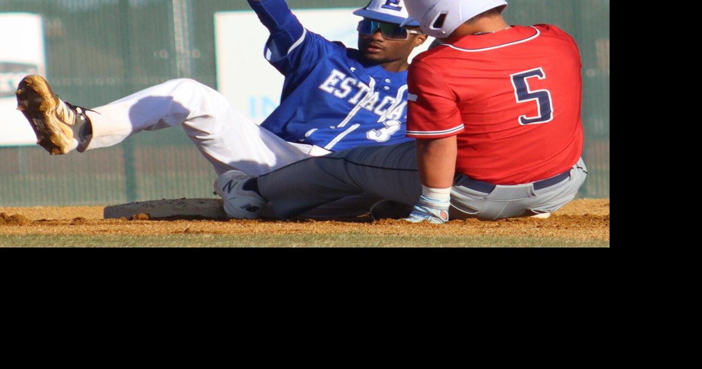 BASEBALL | Estacado at Trinity photo gallery | Baseball | hubcitypreps.com