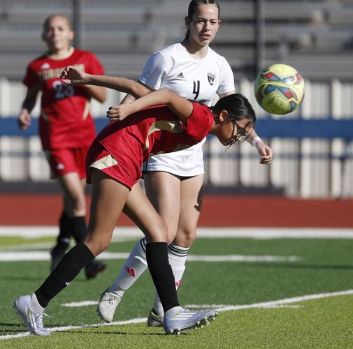 GIRLS SOCCER | Coronado-Randall photo gallery | Coronado | hubcitypreps.com