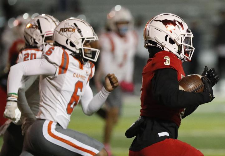 FOOTBALL | Friday Night photos | Football | hubcitypreps.com