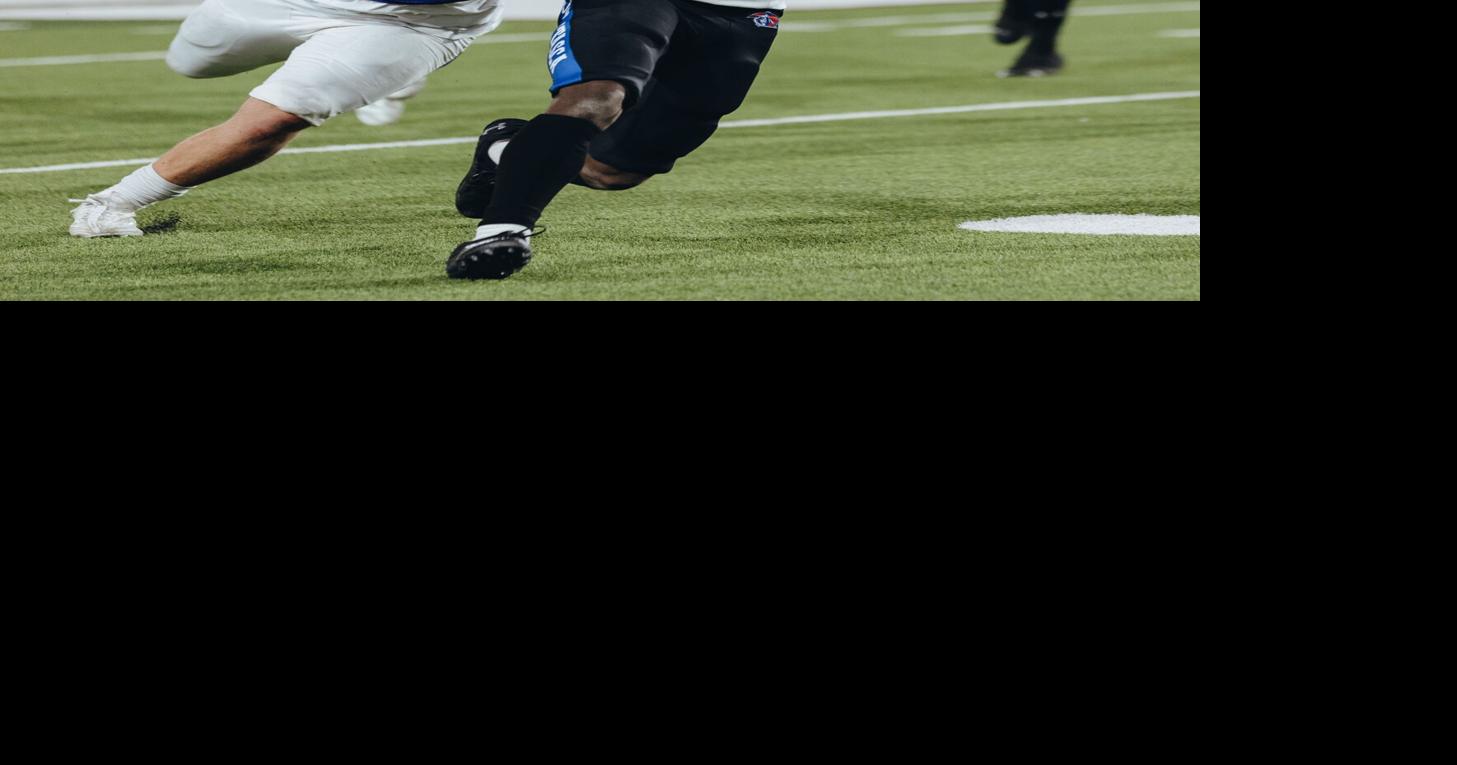 FOOTBALL | Ross-led Matadors sprint to the finish line to knock off ...