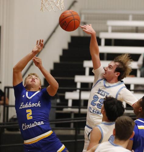 BOYS BASKETBALL | LC sticks to tried-and-true script, finds a way ...