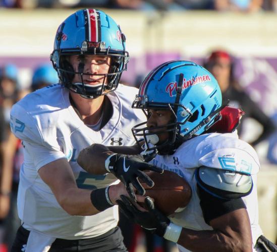 FOOTBALL | Denton Ryan vs. Monterey photo gallery | Monterey ...