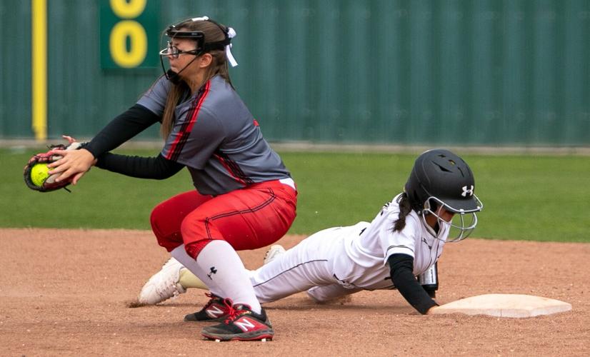 SOFTBALL | LCP at Lubbock High photo gallery | Softball | hubcitypreps.com