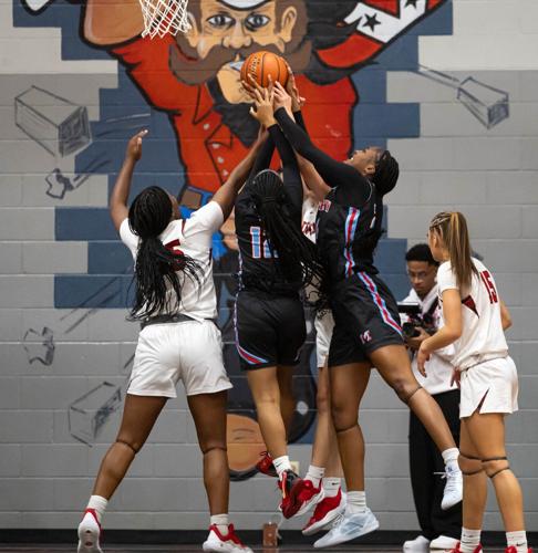 GIRLS BASKETBALL | Lady Rebels persevere all night, stun No. 1-ranked ...