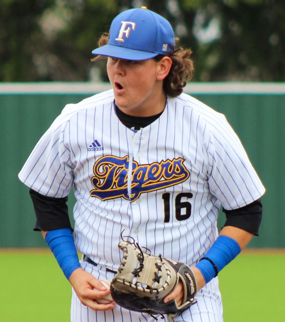 BASEBALL | Phillips, Robinson bring high-level intensity that has ...