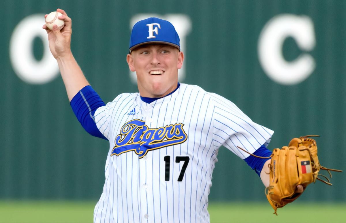 BASEBALL | Phillips, Robinson bring high-level intensity that has ...
