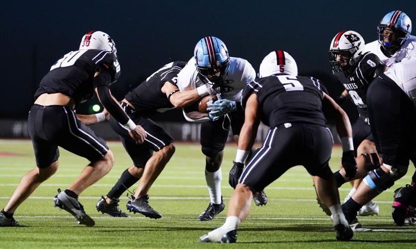 FOOTBALL | Monterey at Lubbock-Cooper photo gallery | Football | hubcitypreps.com