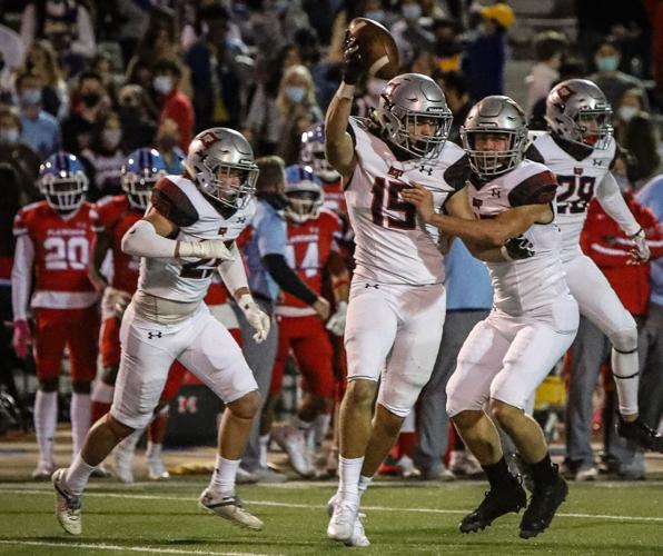 FOOTBALL | LCP-Monterey photo gallery | Football | hubcitypreps.com
