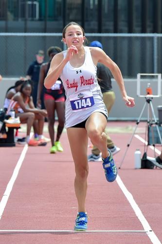 TRACK & FIELD | UIL State Meet photo gallery | Lubbock-Cooper | hubcitypreps.com