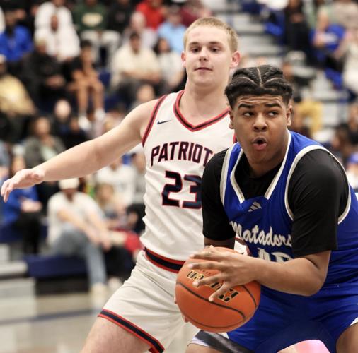 BOYS BASKETBALL | Mats rally past Patriots 73-71, fueled by Wilbon's ...