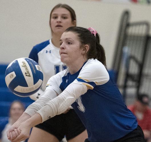 VOLLEYBALL | Lady Eagles pile up the little things well to blaze past ...