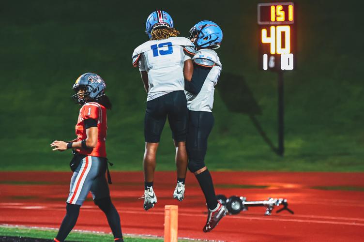 FOOTBALL | Plainsmen surge to the initial finish line, sew up co ...