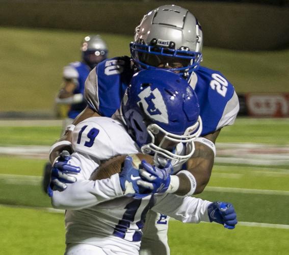 FOOTBALL | Matadors thunder past Lake View 63-0 with a dominant performance on all fronts ...