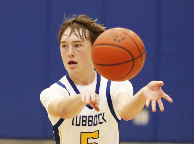 BOYS BASKETBALL | Eagles relied on up-tempo chaos to blaze past Alpine ...
