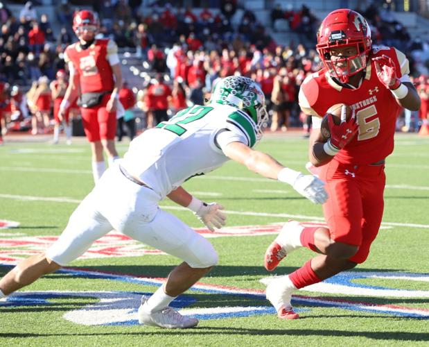 FOOTBALL | Azle-Coronado photo gallery | Coronado | hubcitypreps.com