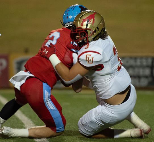 FOOTBALL | Coronado-Monterey photo gallery | Football | hubcitypreps.com