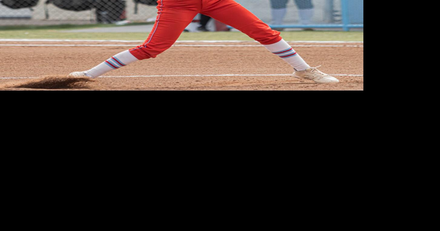 SOFTBALL | Monterey breezes past Lubbock High; Coronado rides busy ...