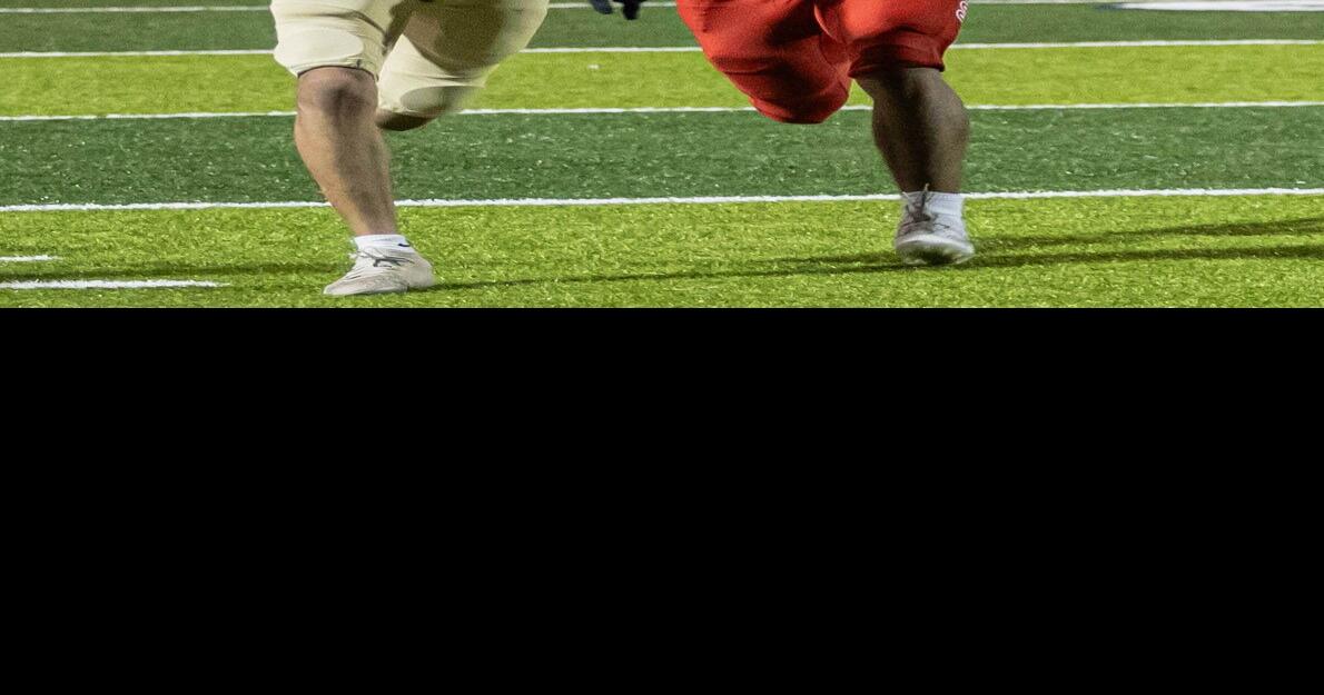 FOOTBALL | Westerners repeat same script vs. Rider, end season with a ...