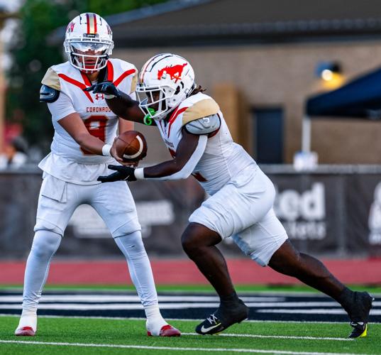 FOOTBALL | Coronado-CP photo gallery | Football | hubcitypreps.com