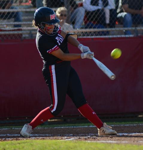 SOFTBALL | LCP at Coronado photo gallery | Softball | hubcitypreps.com