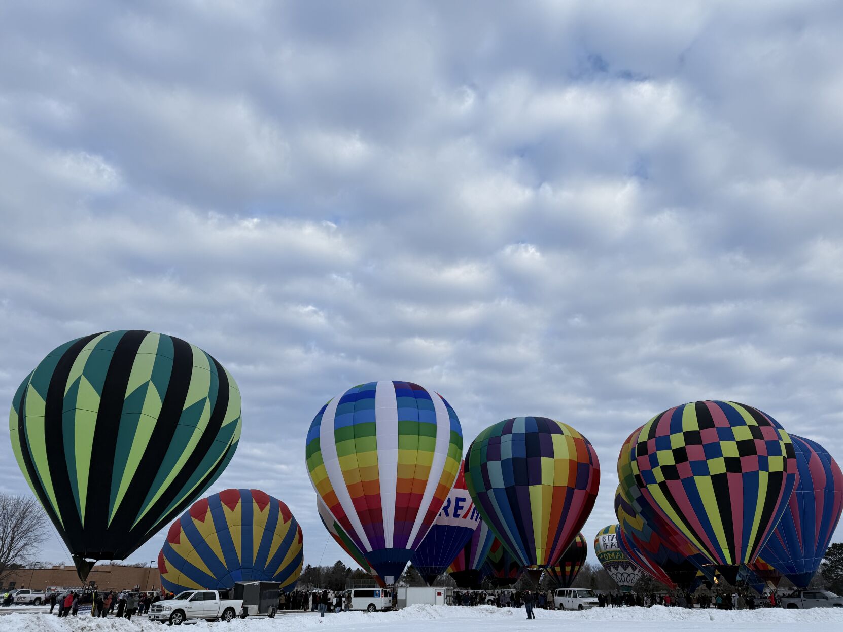 Updates from Hudson Hot Air Affair: Balloons stay grounded over the ...