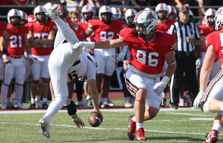 College Football: Sixth-ranked UWRF trounces Eau Claire on homecoming ...