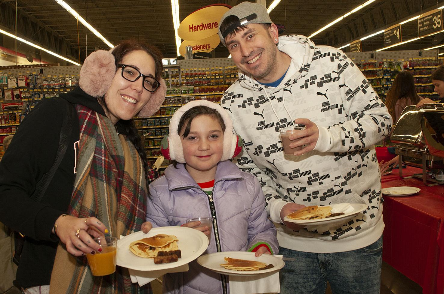 Doyle’s Farm & Home in New Richmond, Wisconsin hosts Santa | Local News ...