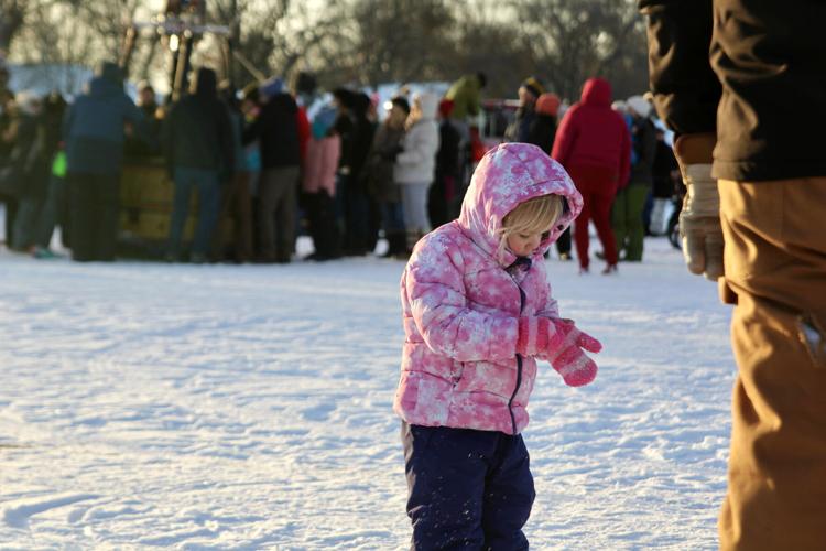 PHOTOS: Baskets on the ground | Local News | hudsonstarobserver.com
