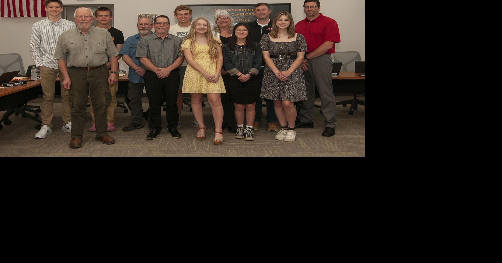 New Richmond board recognizes class of 2023 valedictorians | Local News ...