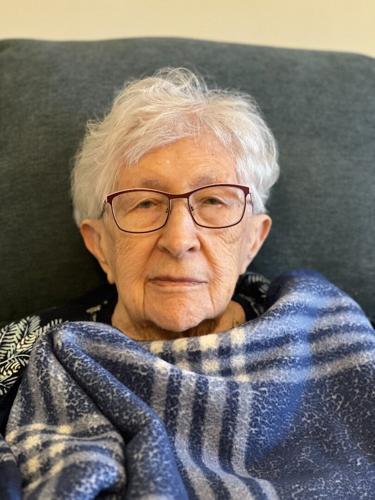 Mary Mackey | Obituaries | hudsonstarobserver.com