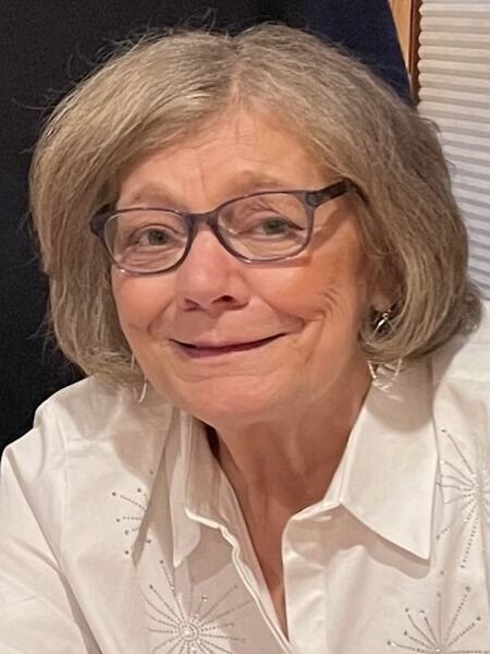 Linda (Murtha) Bloom | Obituaries | hudsonstarobserver.com