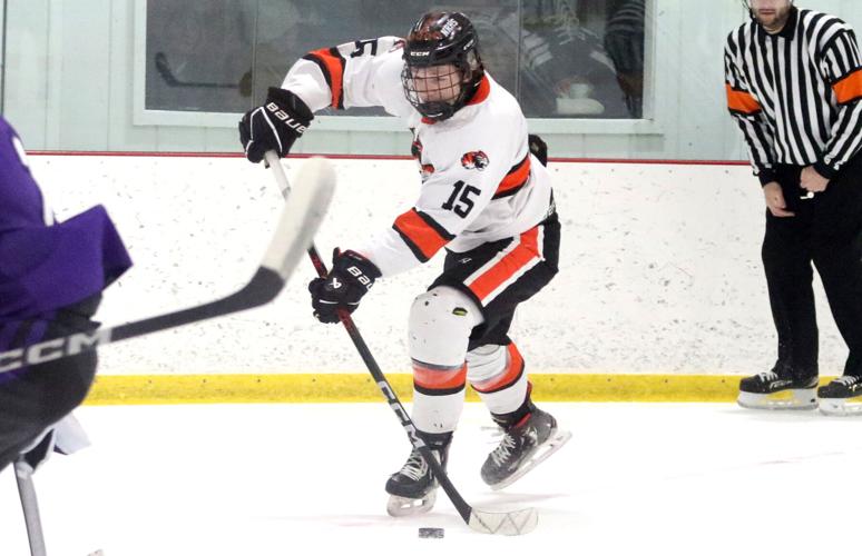 Boys Hockey: New Richmond moves into first place tie in BRC (10 photos ...