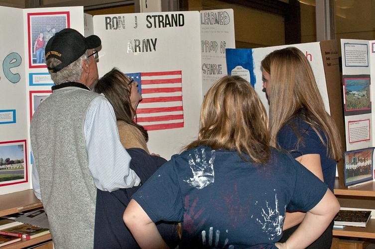 New Richmond Middle School Veterans Day program | | hudsonstarobserver.com