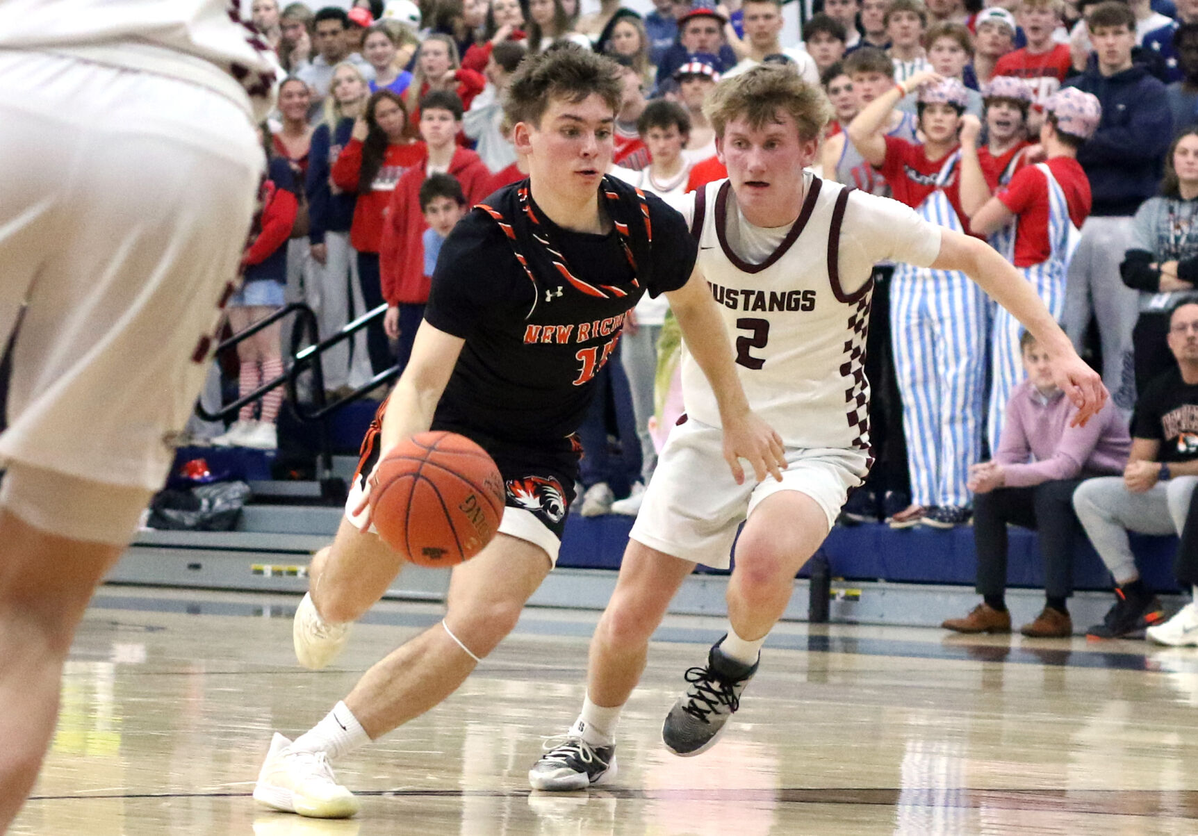 Menomonie Mustangs triumph over New Richmond in semifinals | Sports ...