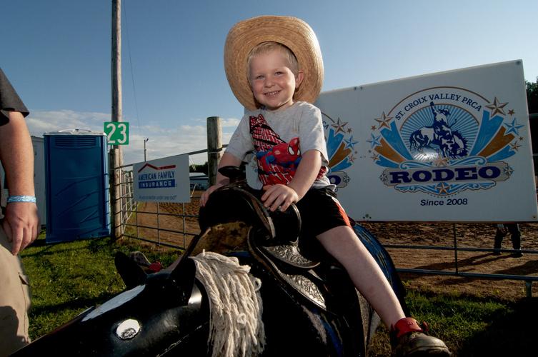 St. Croix Valley Rodeo: The toughest 8 seconds in sports | Local News ...