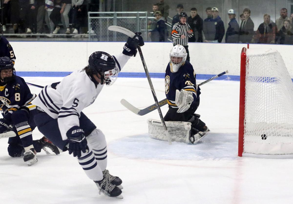 Hudson triumphs over Tomahawk in Division 1 hockey | Sports ...
