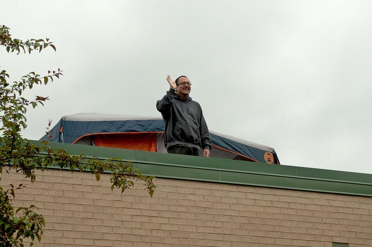 New Richmond Paperjack principal has sleepover on the school roof ...