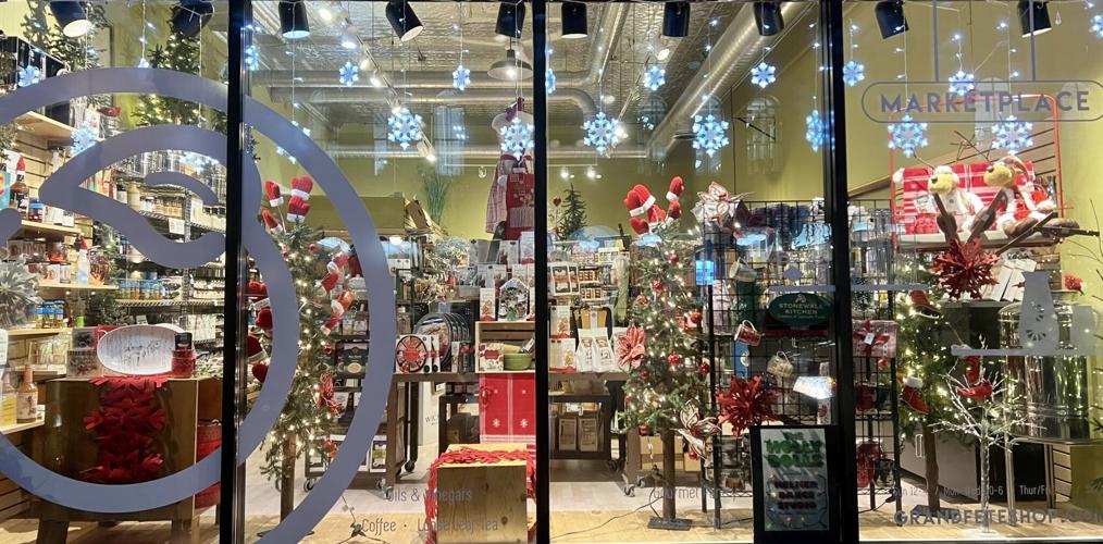 PHOTOS: Hudson window decorating contest winners | Local News ...
