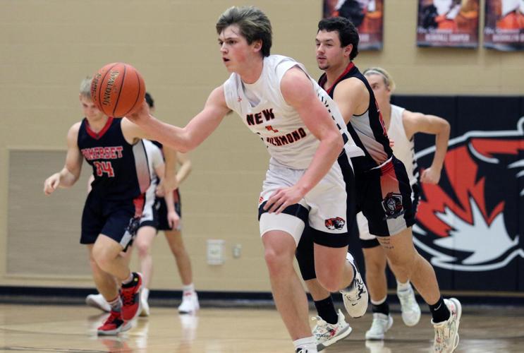 New Richmond vs. Somerset (13 photos) | | hudsonstarobserver.com