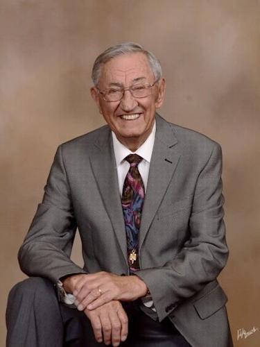 Earl Fox | Obituaries | hudsonstarobserver.com