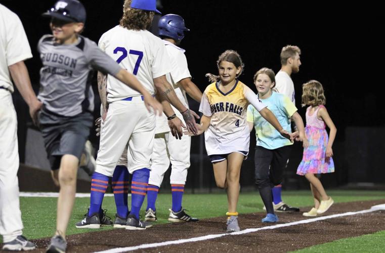 Hudson River Rats hand River Falls Fighting Fish first league loss (12 ...