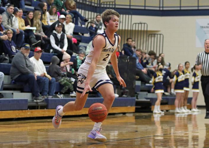 River Falls boys win big over Eau Claire North (8 photos) | Newsletter | hudsonstarobserver.com