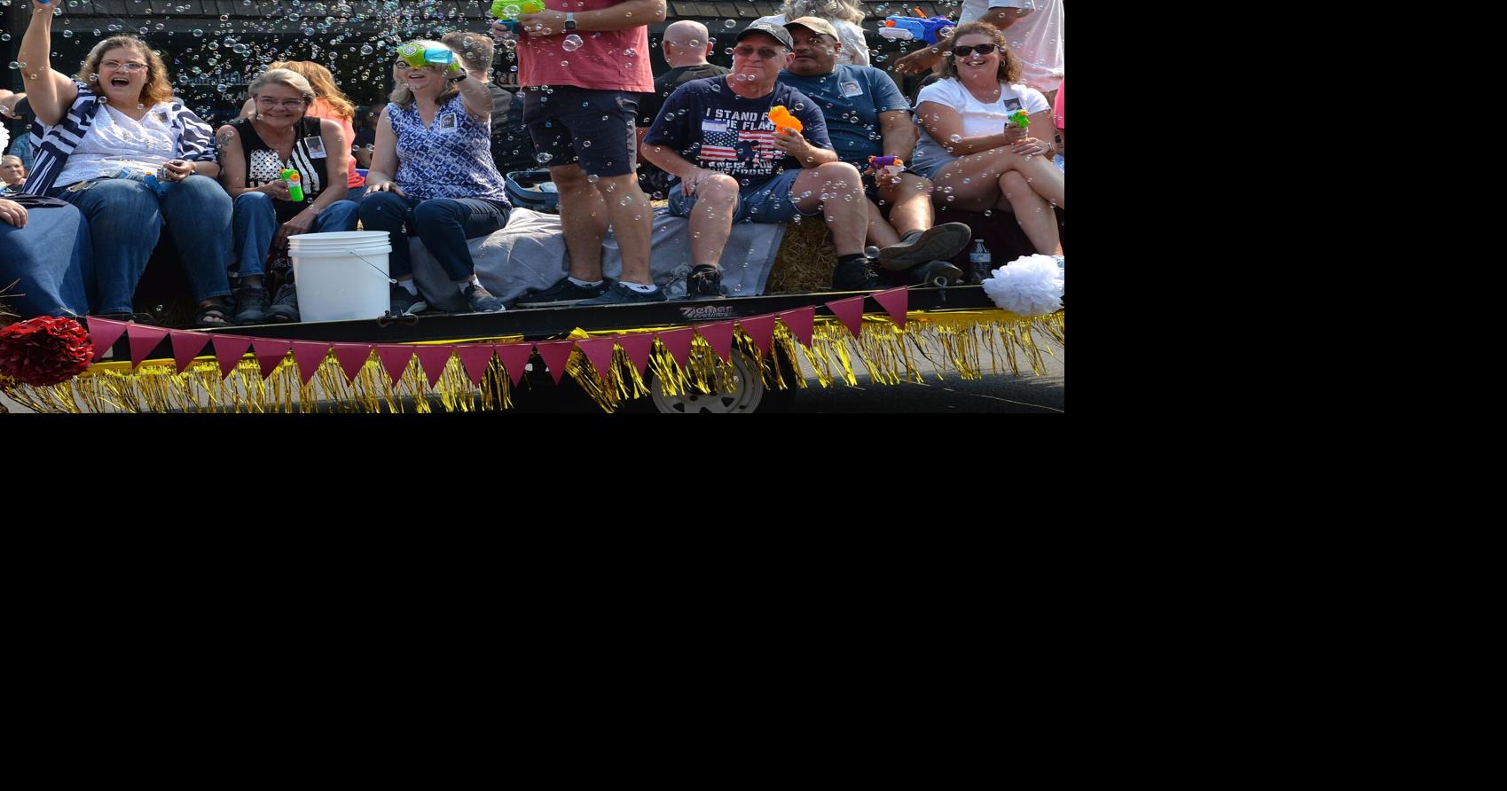 Kub Alumni Bubble Along BBQ Parade | News | idahocountyfreepress.com