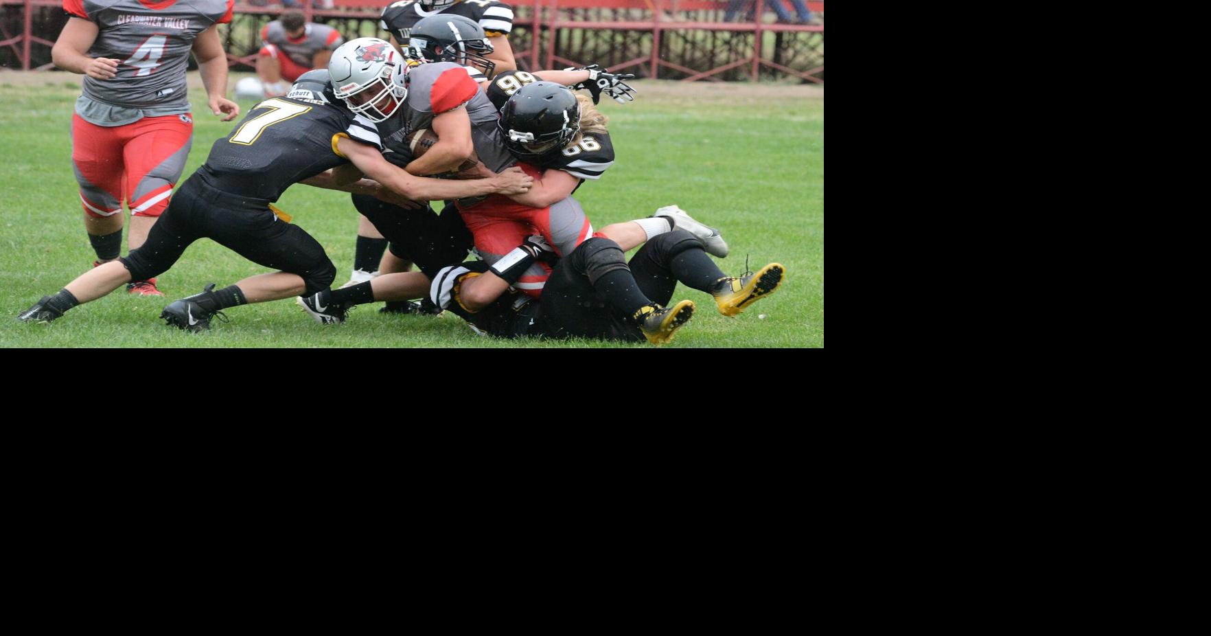 Season’s First Snaps | Sports | idahocountyfreepress.com