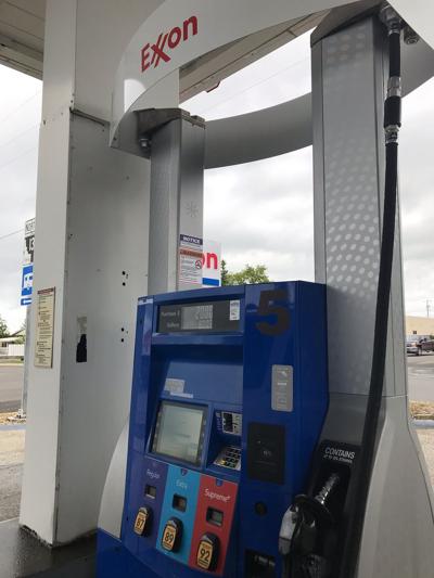 Exxon gas pumps get anti-theft devices installed | Business ...
