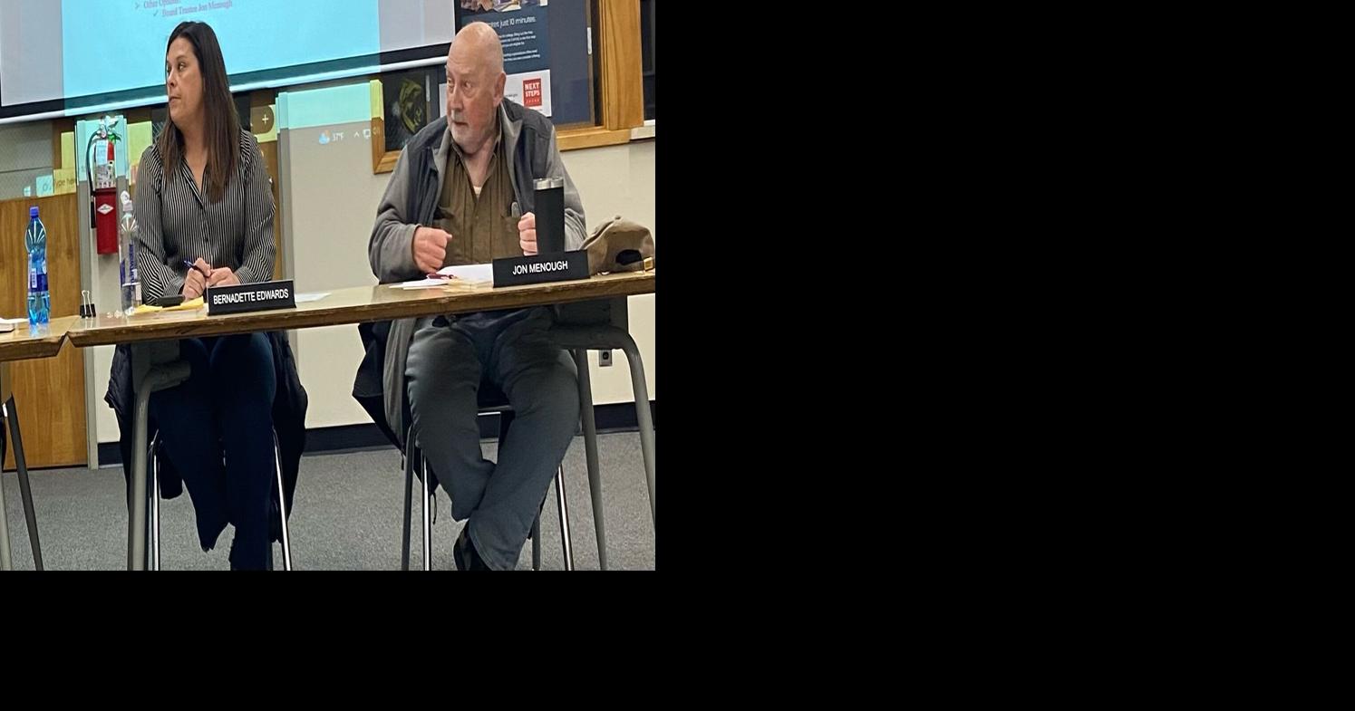 MVSD 244: Alternative conservative curricula touted by patrons | School ...