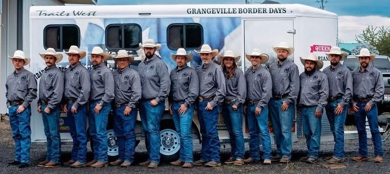 Corral Dust: Thanks to all for making Border Days a success | Business ...