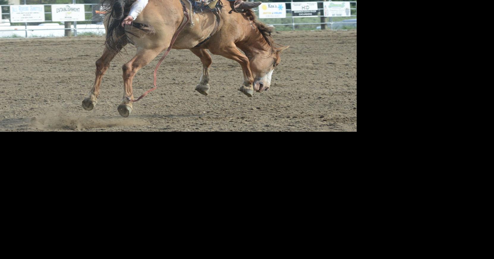 Rodeo season begins with big crowd at White Bird | Sports ...